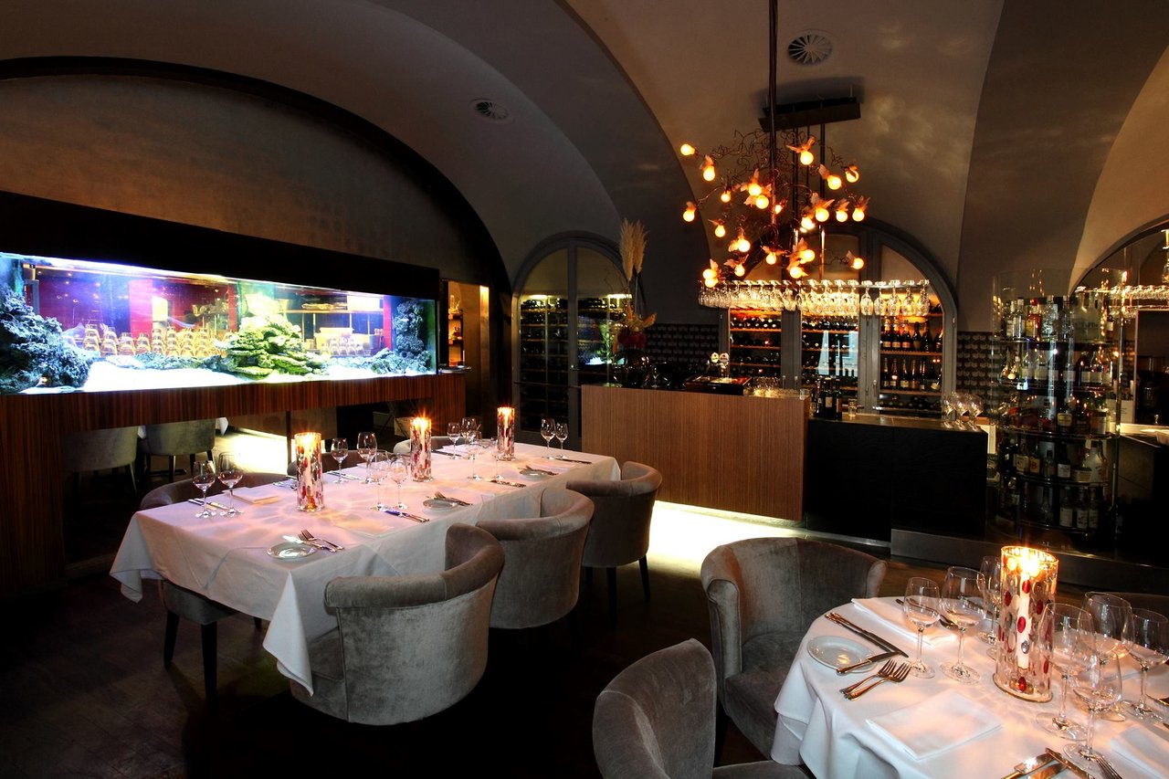 Kampa Park | Avantgarde Prague