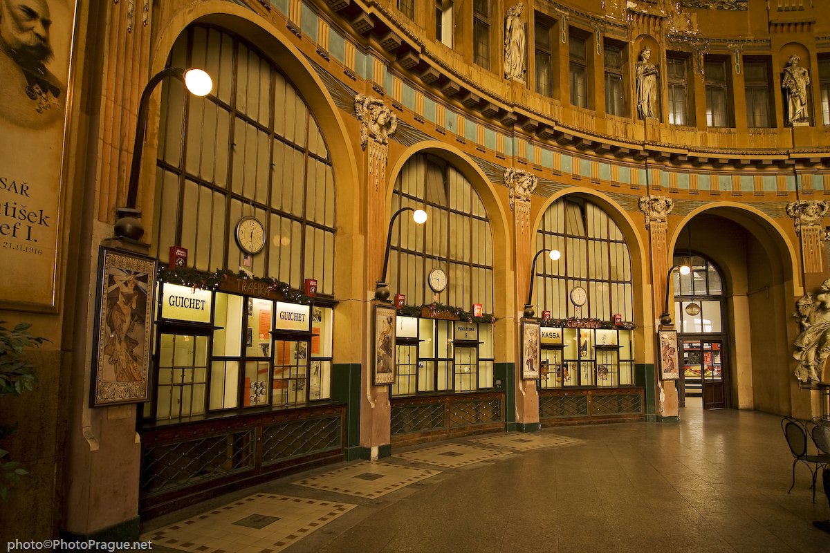 Train Station Prague Main Railway Station | Avantgarde Prague