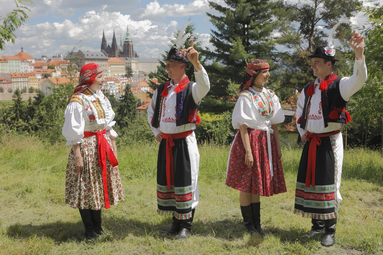 Folklore Dinner Show in the Heart of Prague – Czech Cuisine ...