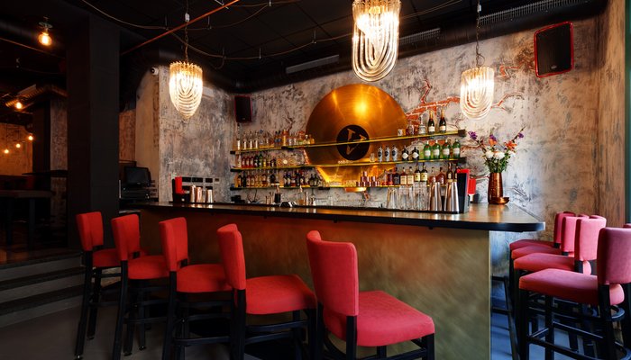 Vinyl Bar | Avantgarde Prague