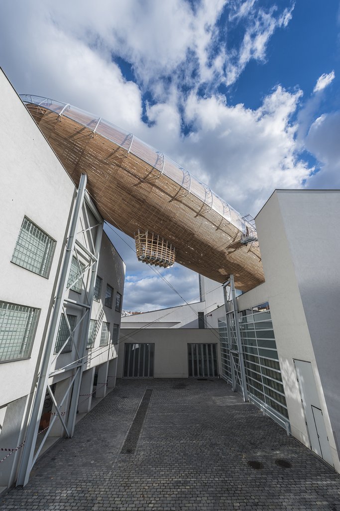 DOX Centre for Contemporary Art | Avantgarde Prague