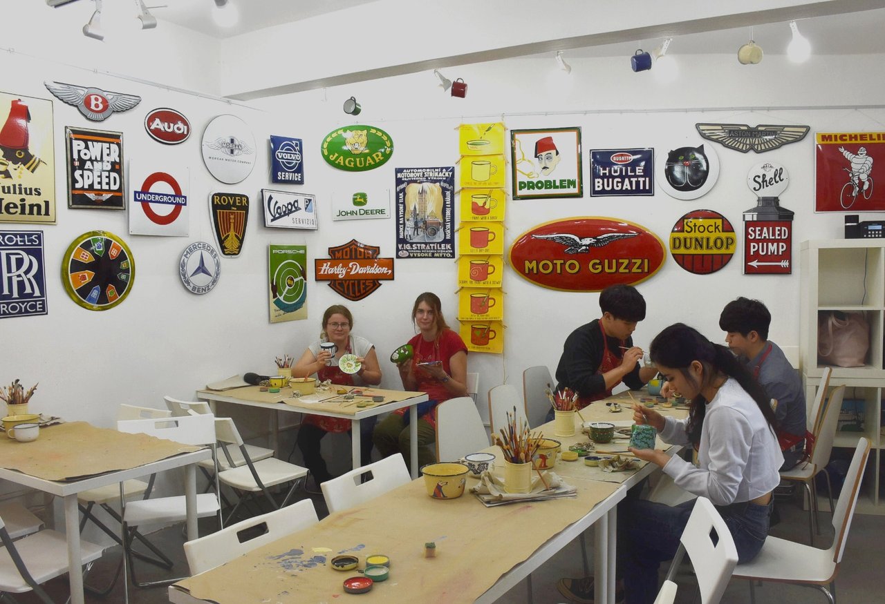 Enamel workshop in Prague | Avantgarde Prague