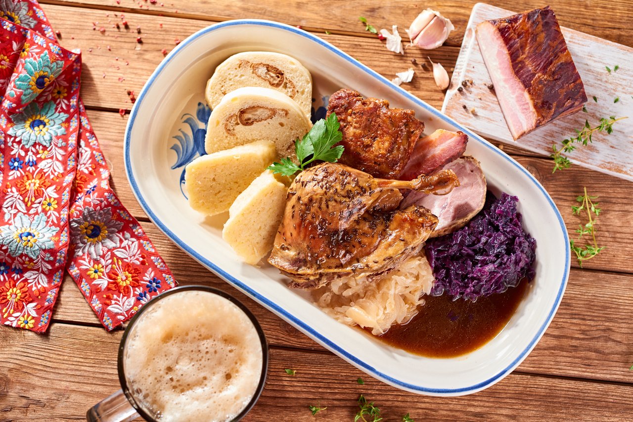 Folklore Dinner Show in the Heart of Prague – Czech Cuisine ...
