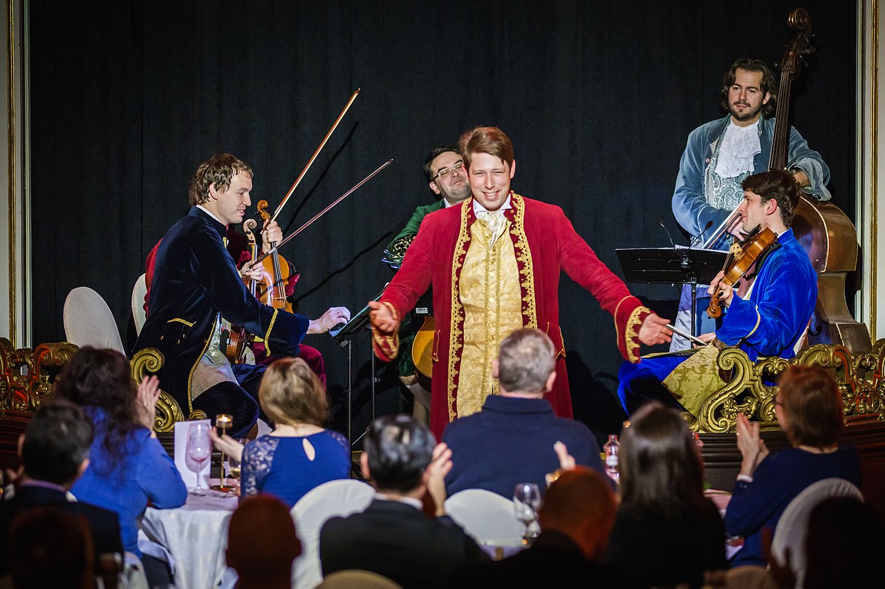 New Year’s Eve Menu with Mozart’s Most Famous Arias | Avantgarde Prague