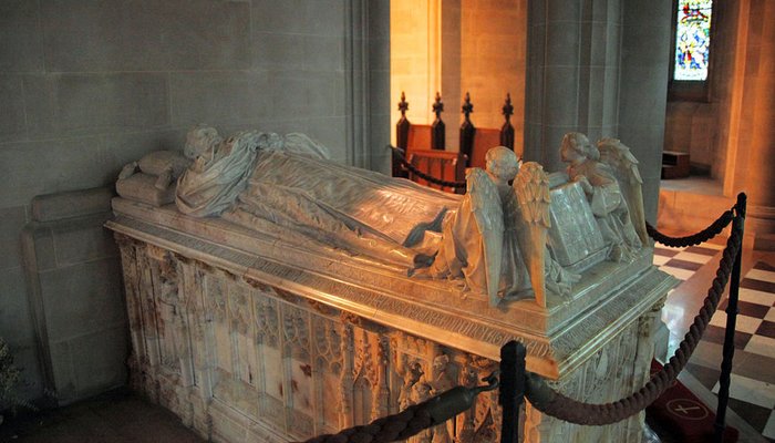 Bethlehem Chapel | Avantgarde Prague